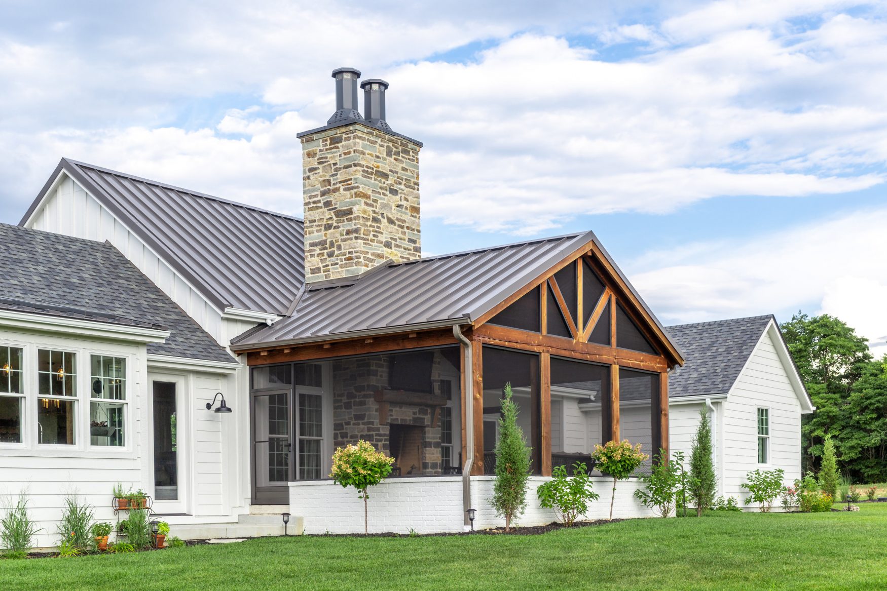 NOT YOUR GRANDMA’S FARMHOUSE - Ramsey Building Co