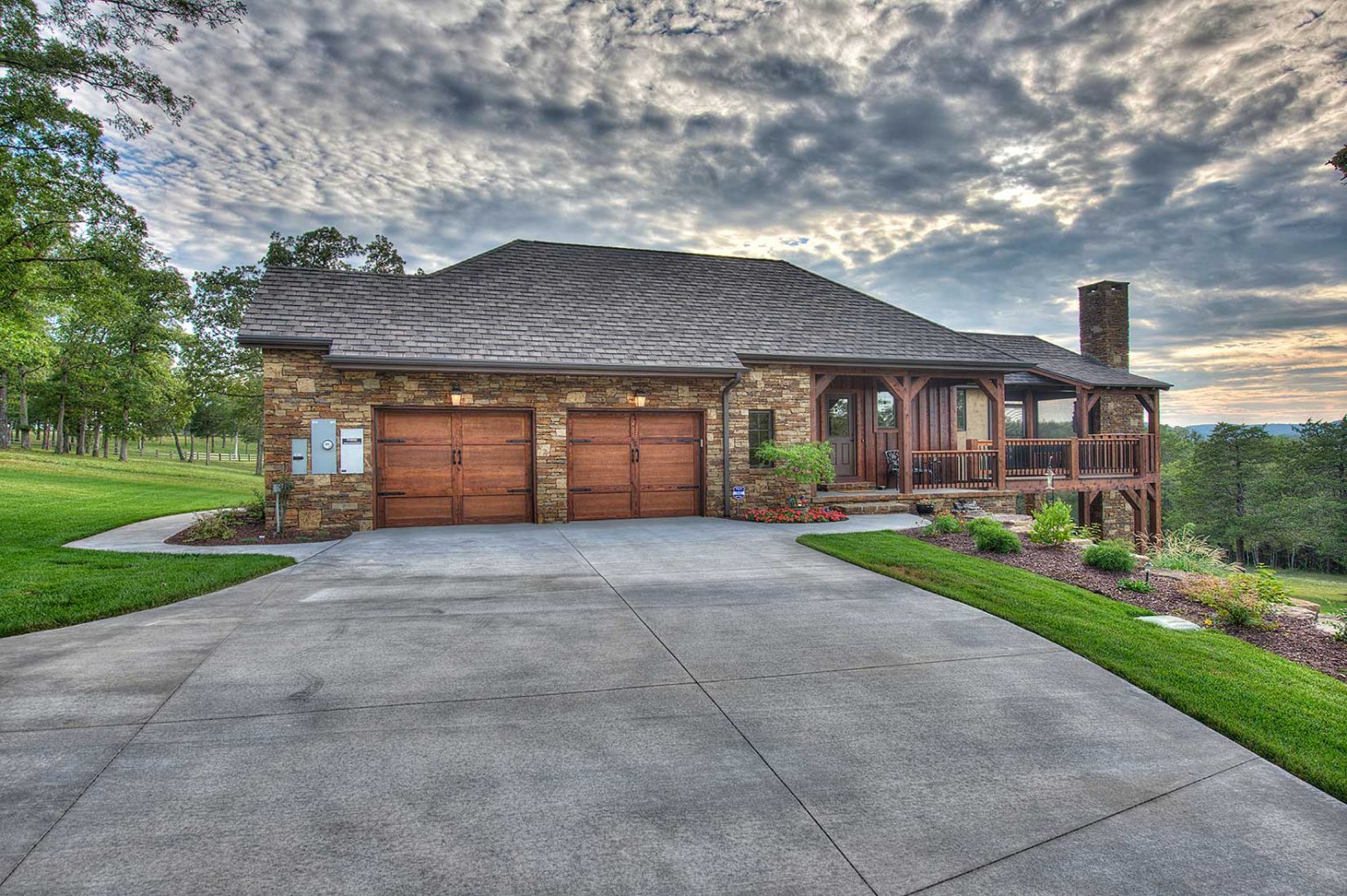 LODGE DESIGN WITH A MODERN TWIST - Ramsey Building Co